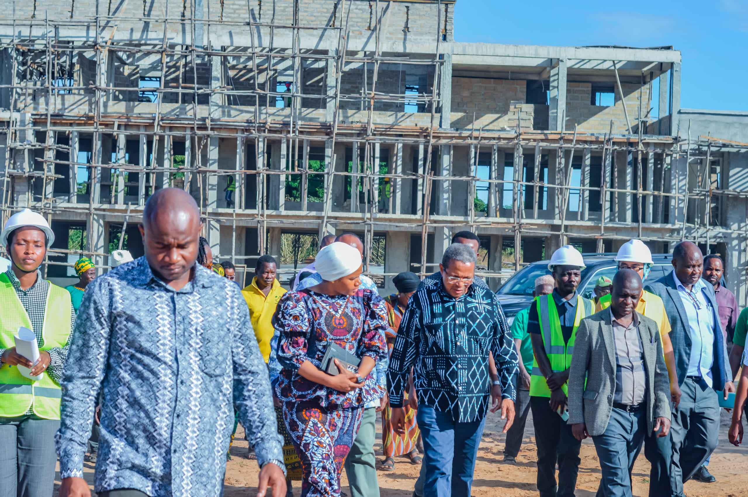 Chancellor Kikwete Commends UDSM Lindi Campus Progress, Urges Community Preparedness ...